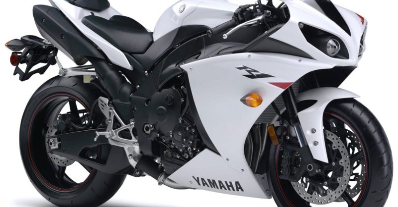 Yamaha Bike R16